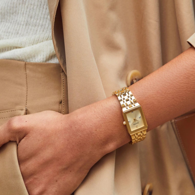 Relógio Bulova Moderno Quadra Feminino - 97P140